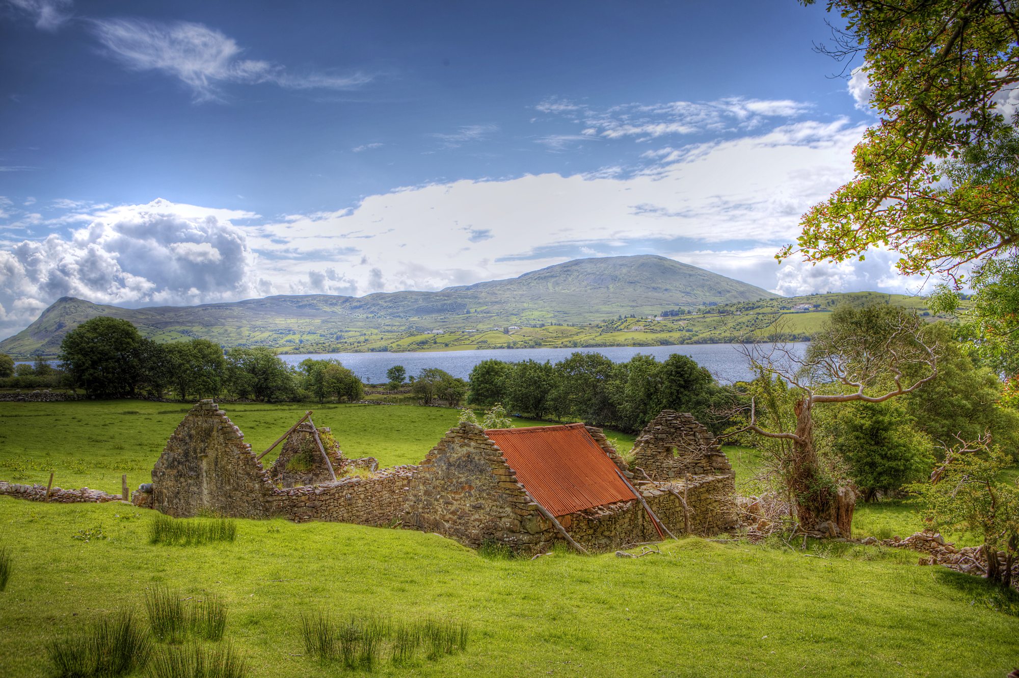Home - Lakeland House | Self-Catering Hostel Accommodation in Cong, Co ...